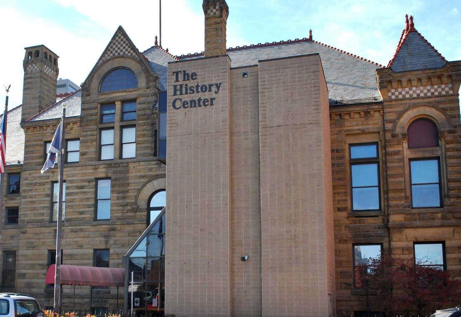 9 Unique Places to Visit in Fort Wayne - Cornfields and High Heels