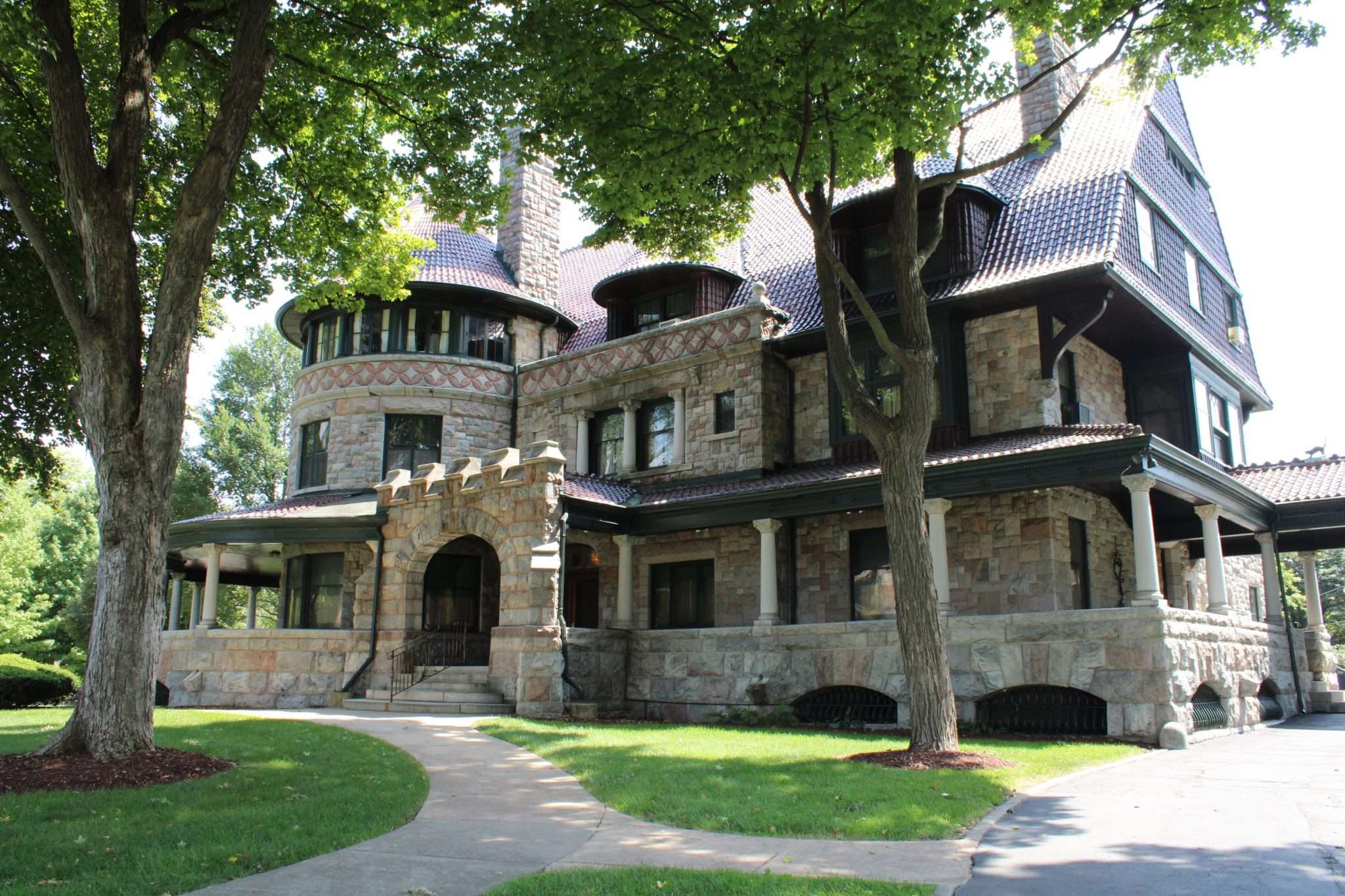 8 Things You Must Do in South Bend! - Cornfields and High Heels