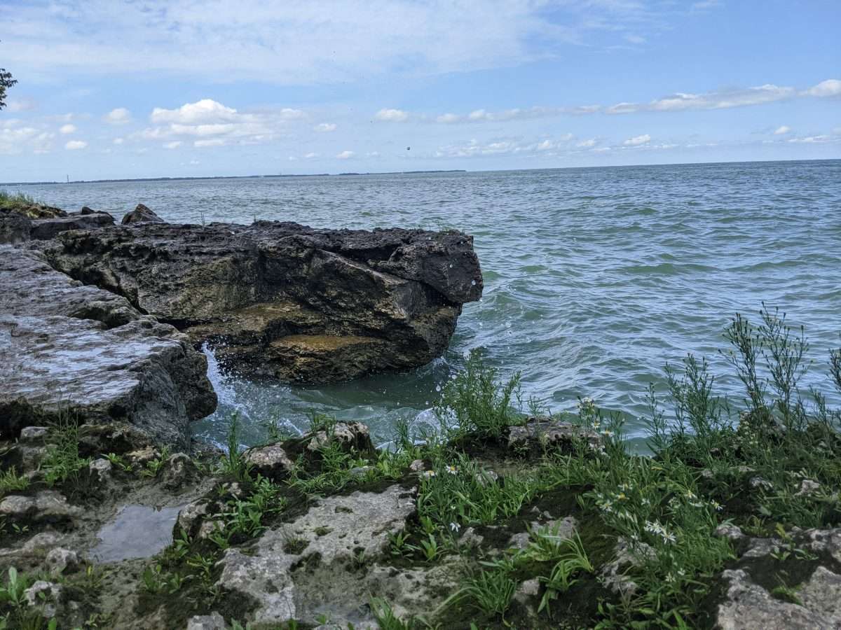 An Ohio island & Lake Erie getaway in the Midwest! - Cornfields and ...