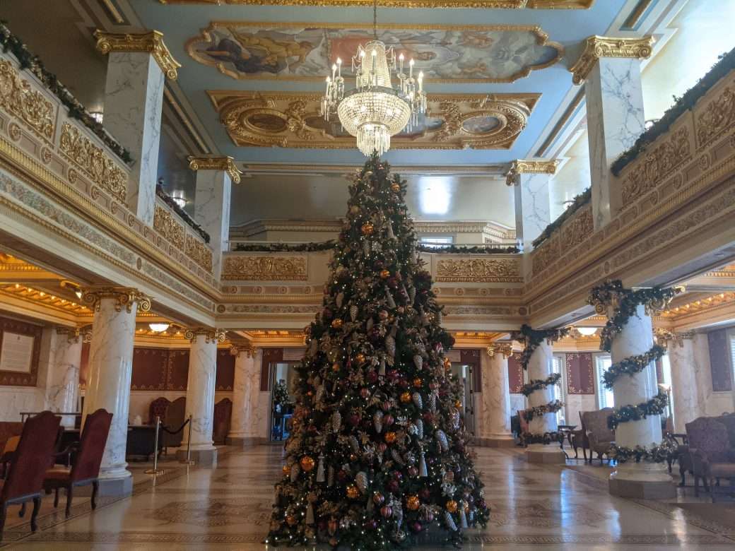 Guide to Visiting the French Lick Resort in Indiana - Cornfields and ...