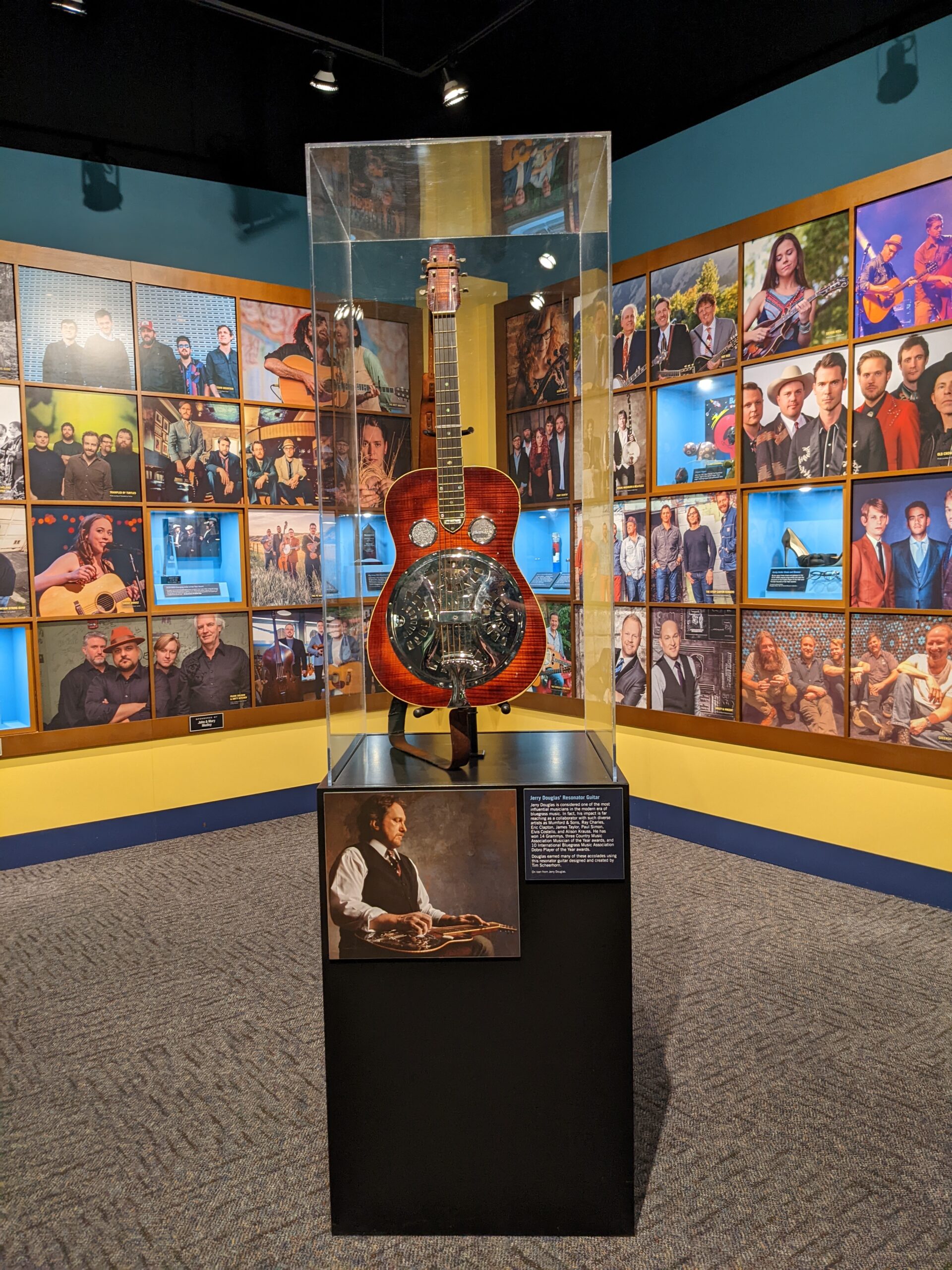 The Ultimate Owensboro Weekend Getaway - Cornfields and High Heels