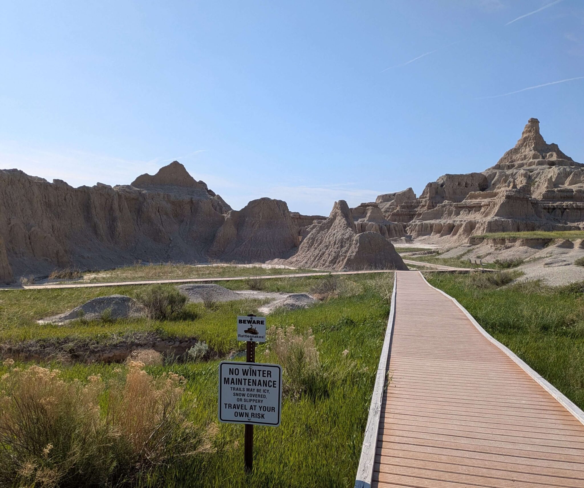 Top 10 Tips for Visiting Badlands National Park in South Dakota - Cornfields and High Heels
